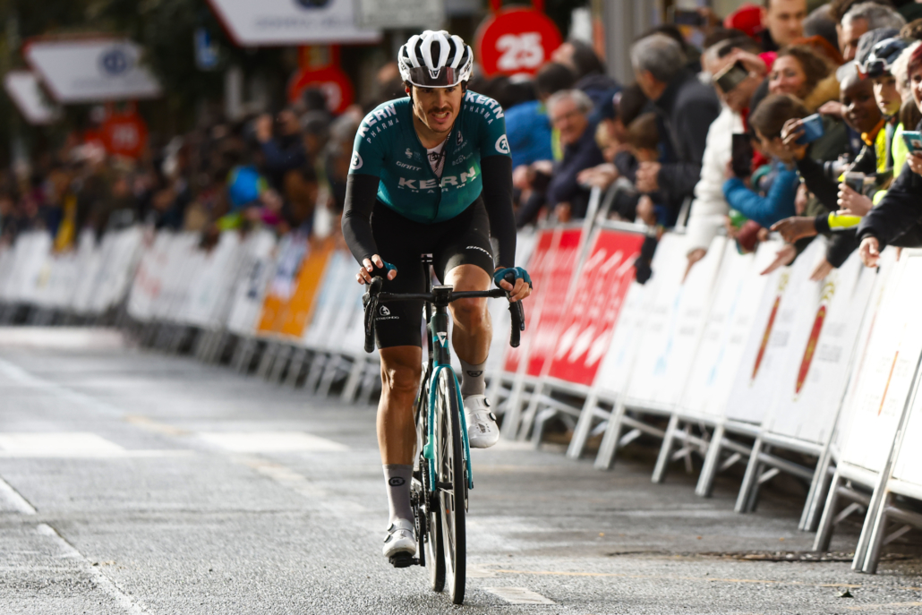 Urko Berrade – Equipo Kern Pharma